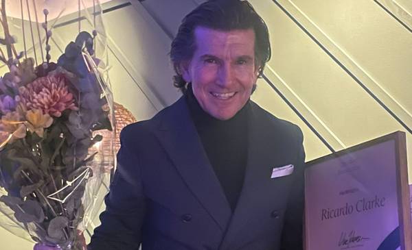 El trelewense Ricardo «Dicky» Clarke fue distinguido con el Premio de ...