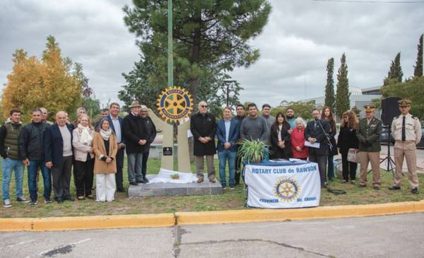 Inauguran rueda rotaria en conmemoración de los 120 años de Rotary ...