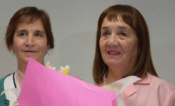 María Thorp se despide de las Damas Rosadas tras 25 años de servicio ...
